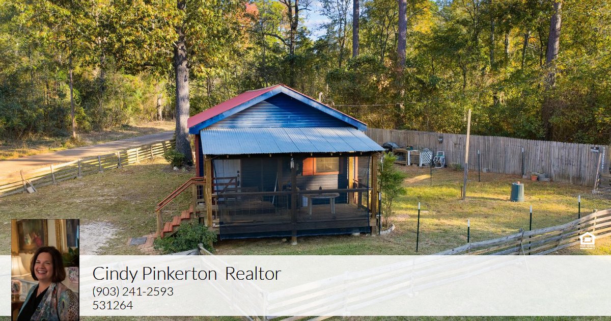 200 Dogwood Dr, Jefferson, TX 75657
